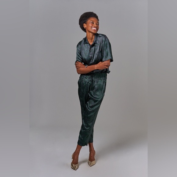 Tucker | Pants & Jumpsuits | Tucker Nyc Julia Pantemerald Spots | Poshmark